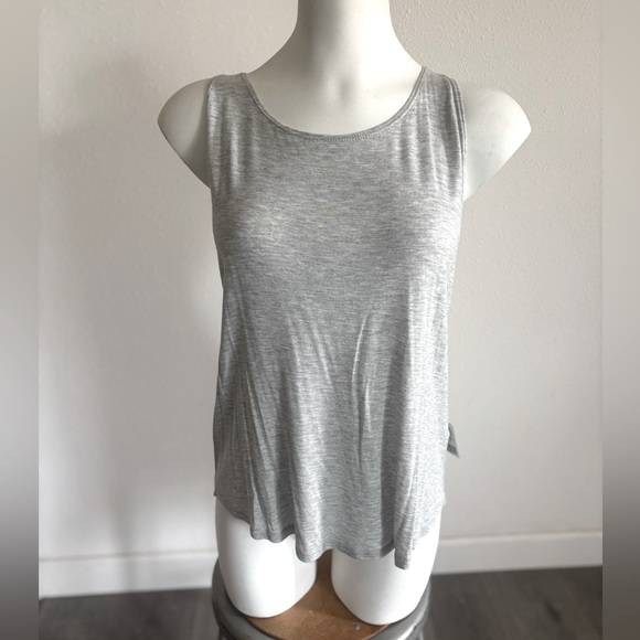 Forever 21 | Tops | Nwt Soft Twist Back Tank | Poshmark